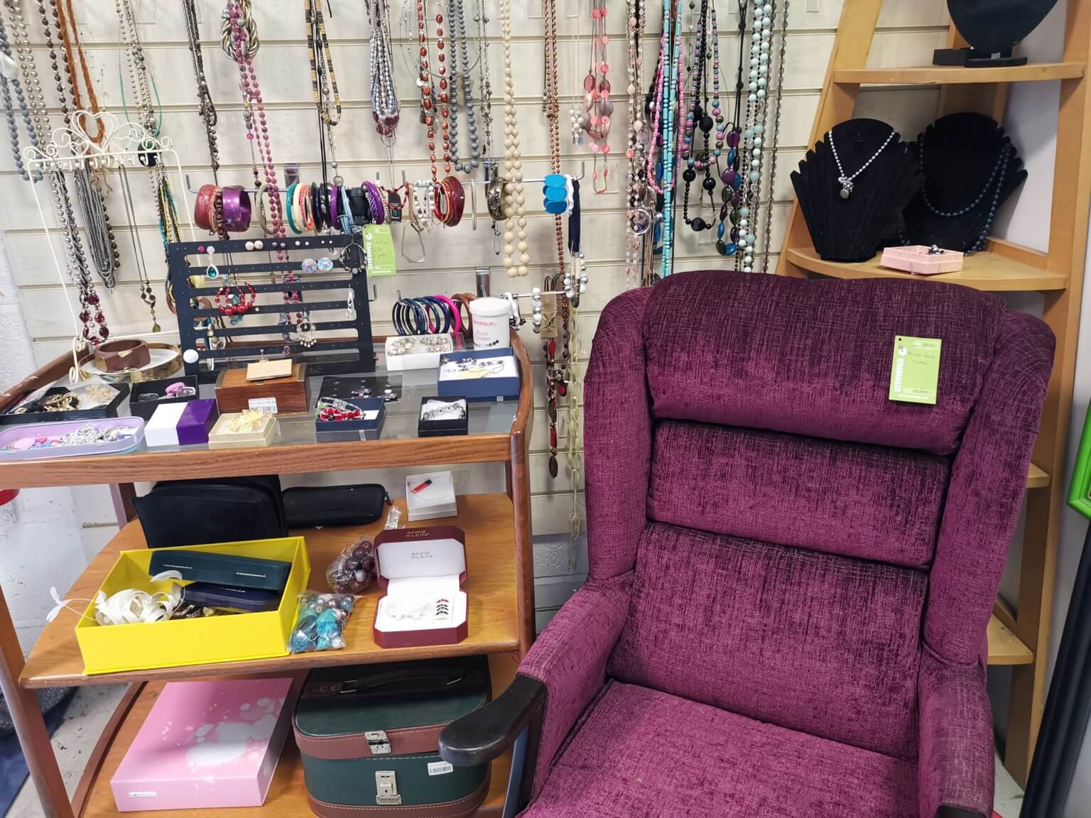 Chequers Road Superstore - Emmaus Gloucestershire