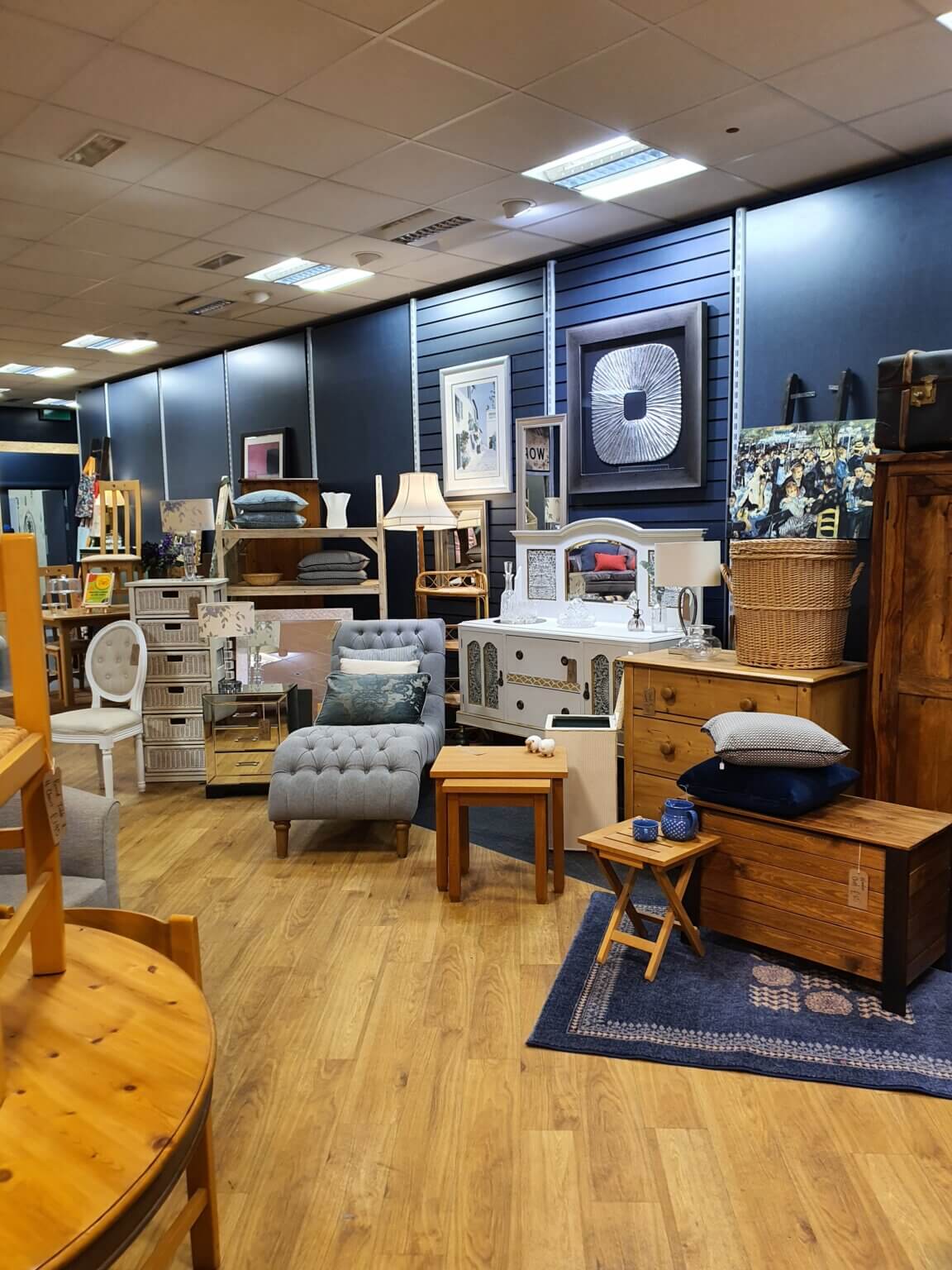 Our new shop in Letchworth is now open! - Emmaus Hertfordshire