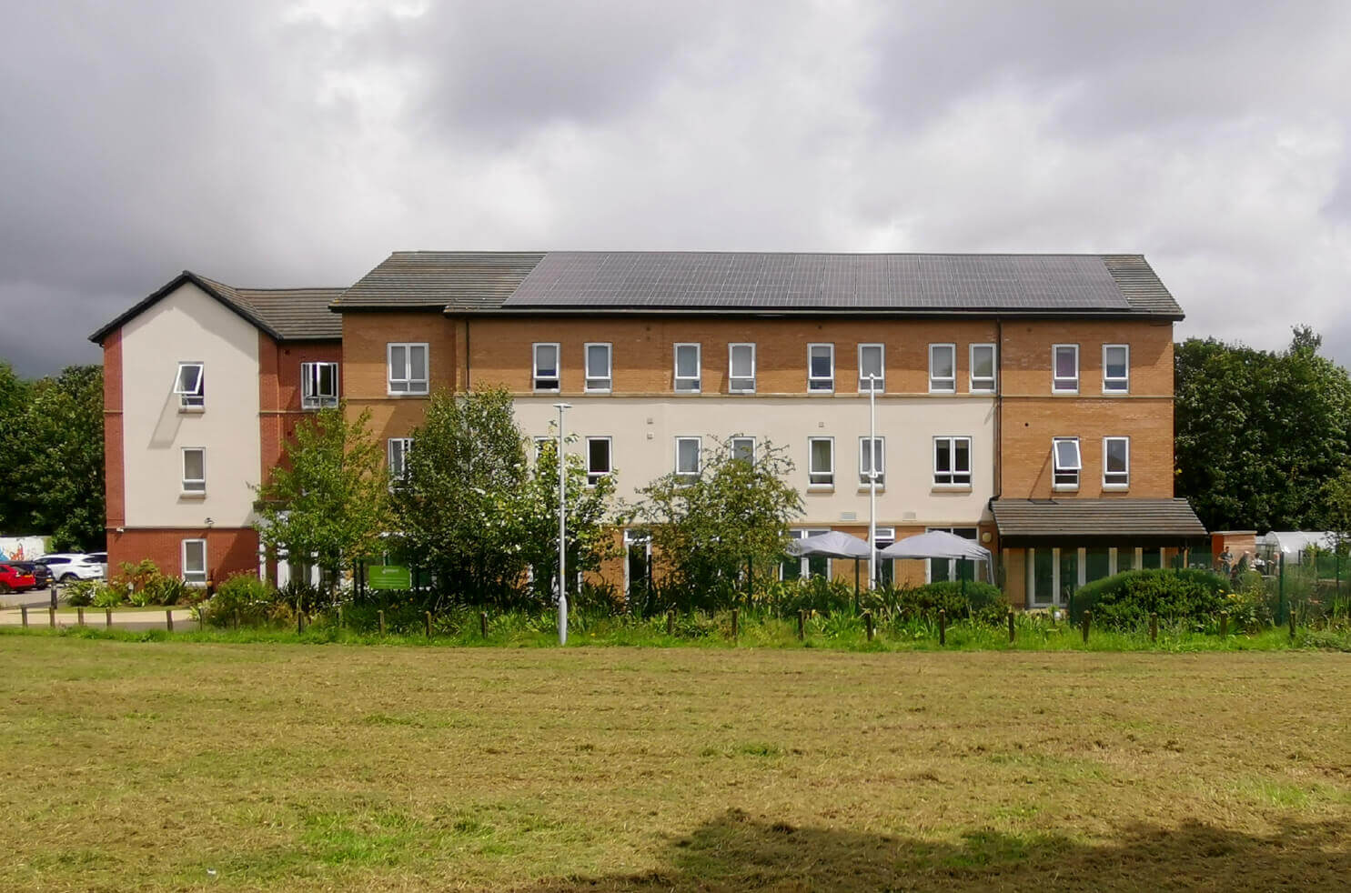 New solar system powers community home - Emmaus Merseyside